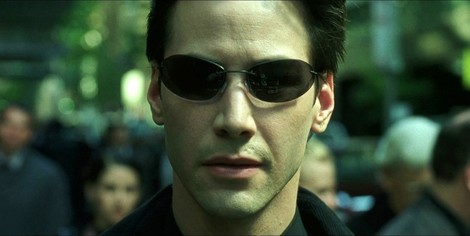 Matrix 4: Keanu Reeves na záběrech z natáčení nevypadá ani trochu jako ...