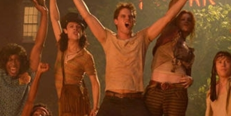 Stonewall: První trailer na novinku Rolanda Emmericha | Fandíme Filmu